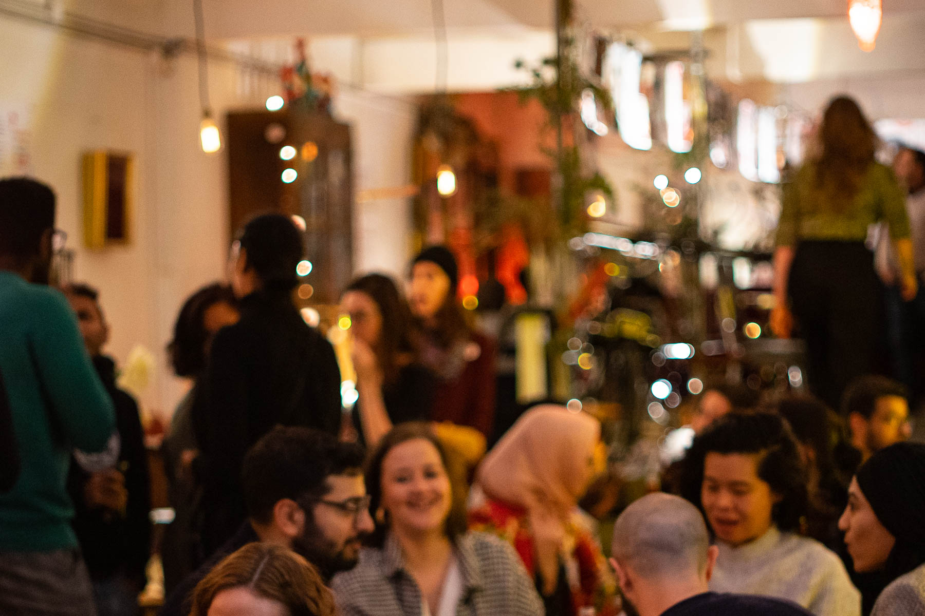 How to create online people spaces - Wow!Labs Innovation Studio